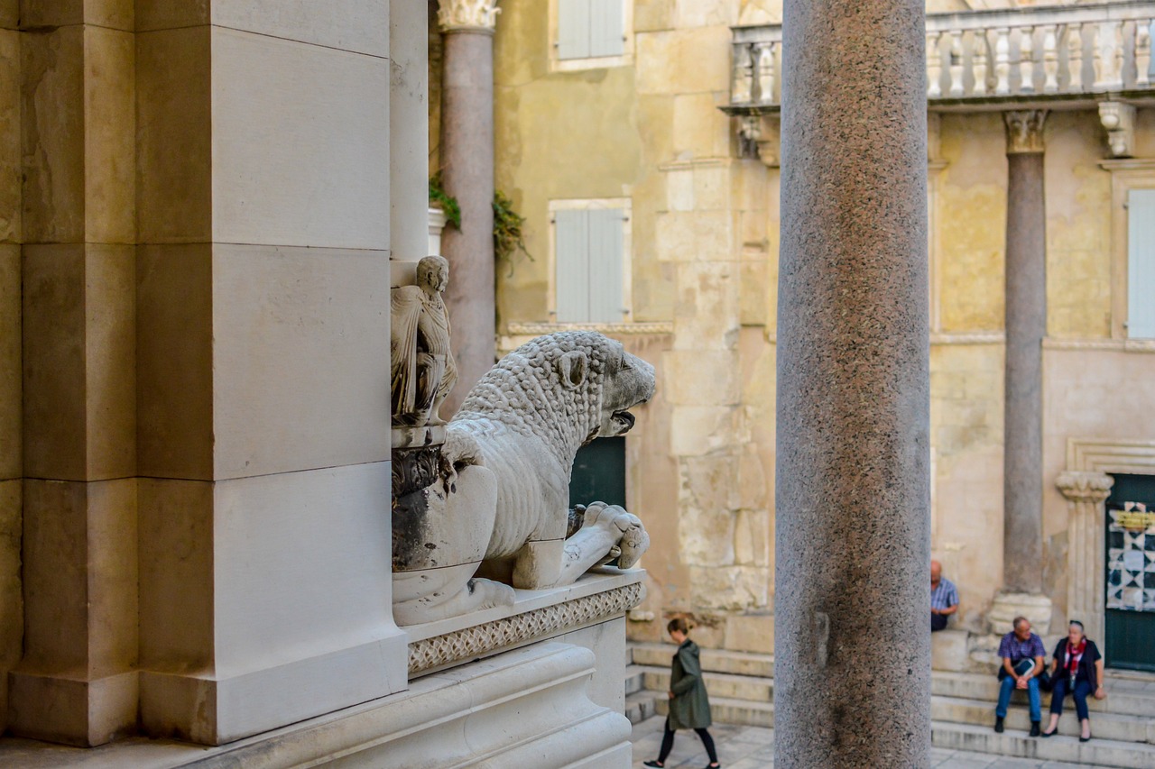 Emperor Diocletian: Division, Reforms, Palace, & Persecution – Roman Empire